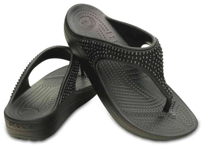 Crocs unveils its trendy Spring’16 Collection! | News | India ...