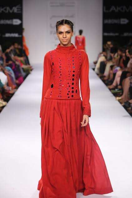 Shop Purvi Doshi's Navratri Collection at Her Online Retail Store ...