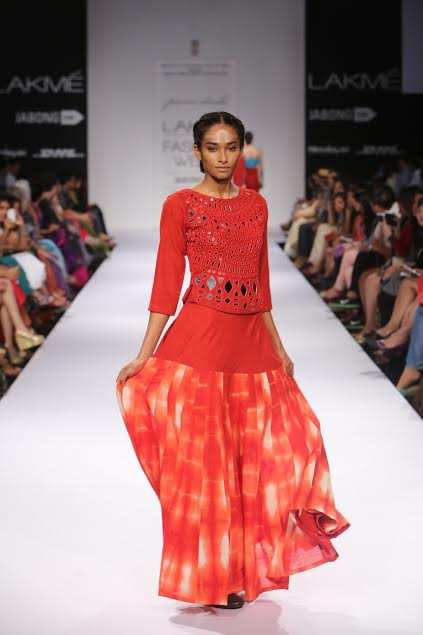 Shop Purvi Doshi's Navratri Collection at Her Online Retail Store ...