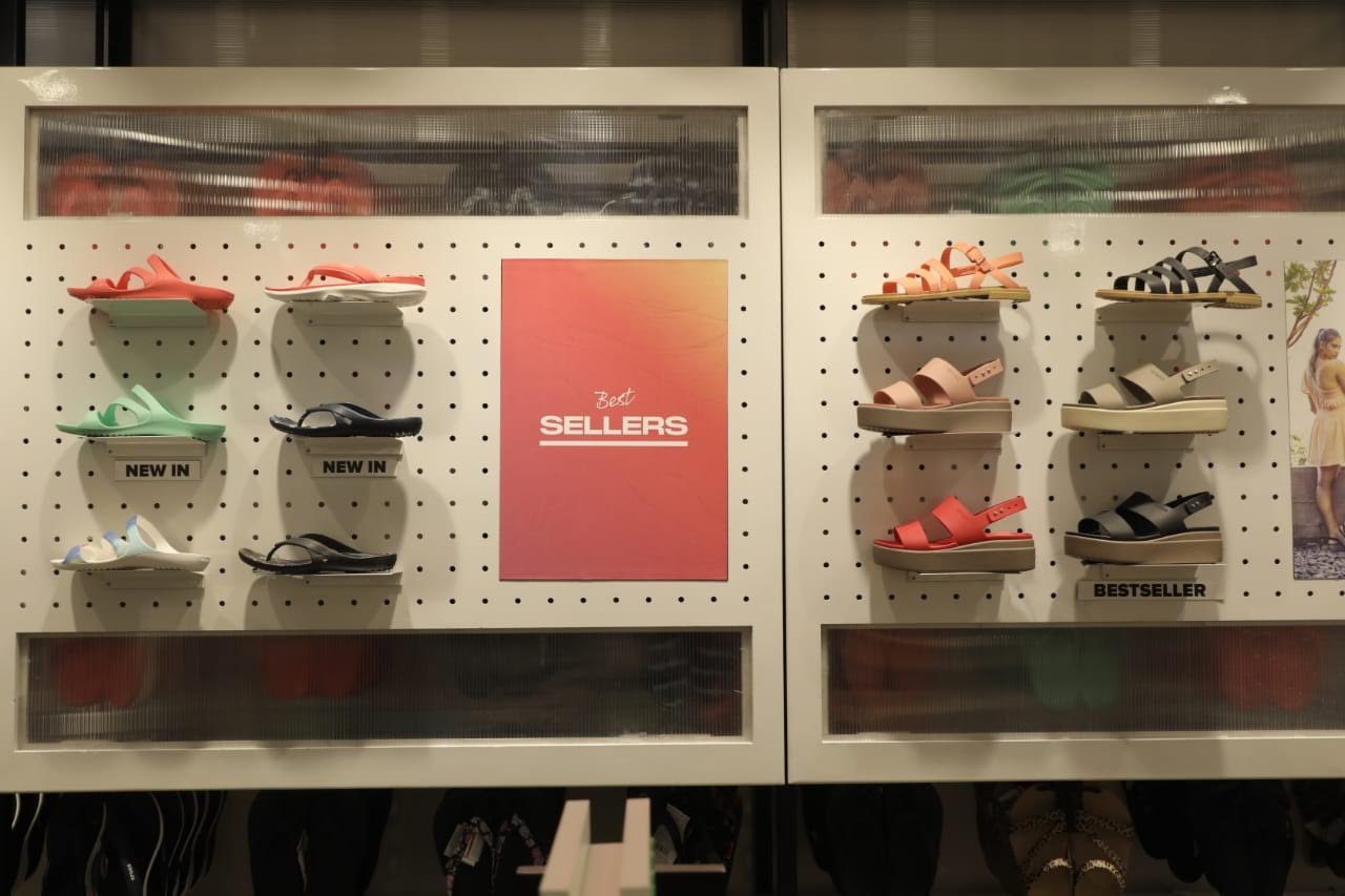 Crocs opens its biggest store in India | News | India | mallsmarket.com